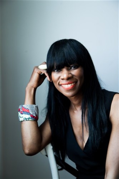 Commercial Talent Women – RubyBlue Artists