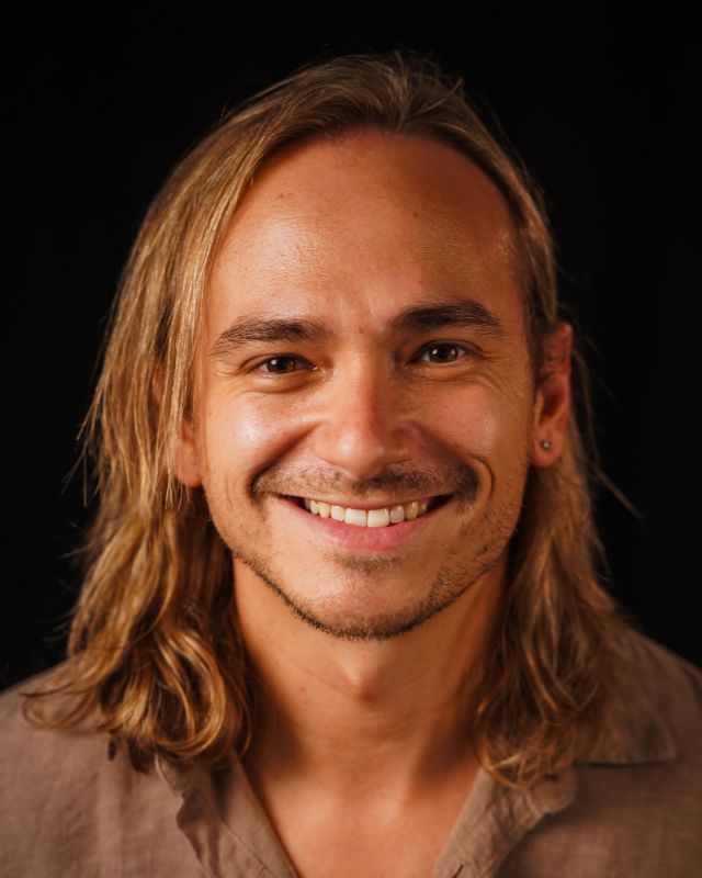 Contact Us – RubyBlue Artists